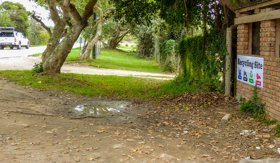 Recycling drop off in Bokness | News | Cannon Rocks